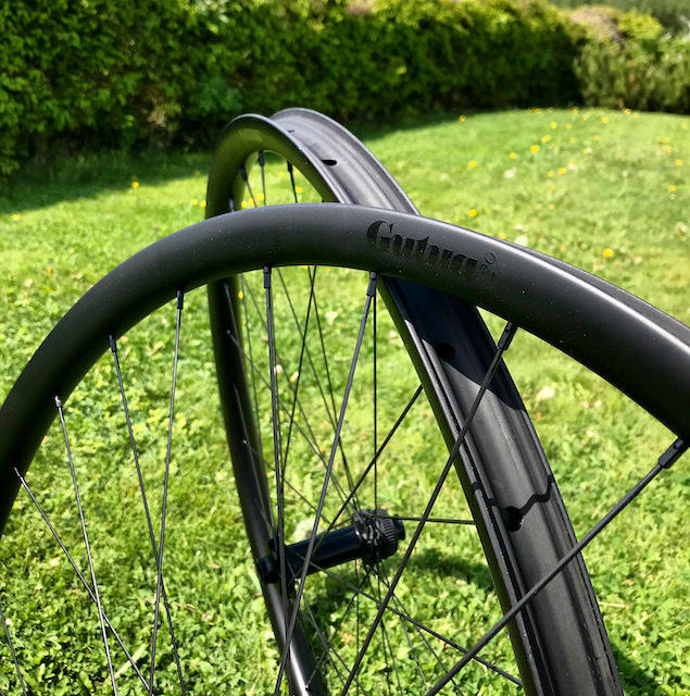 Ferdigbygde hjul :: RR Hjul